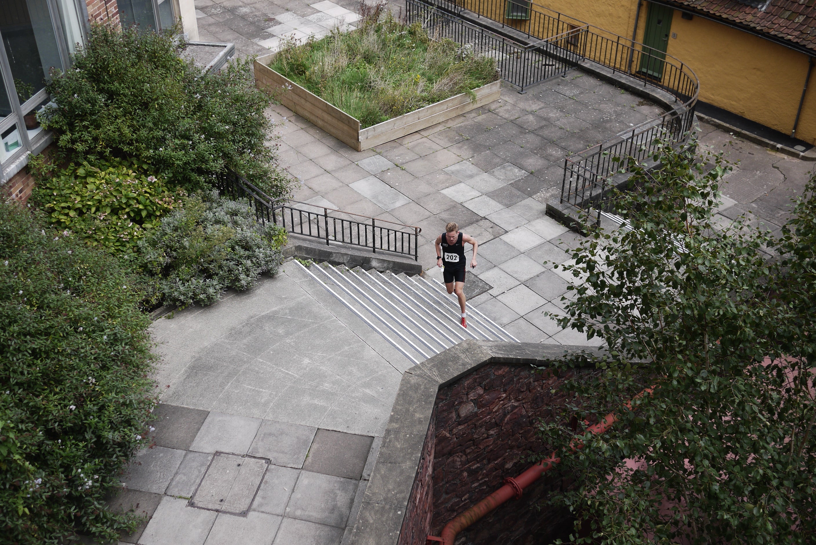 Formline | Shoes, accessories & racewear for orienteering